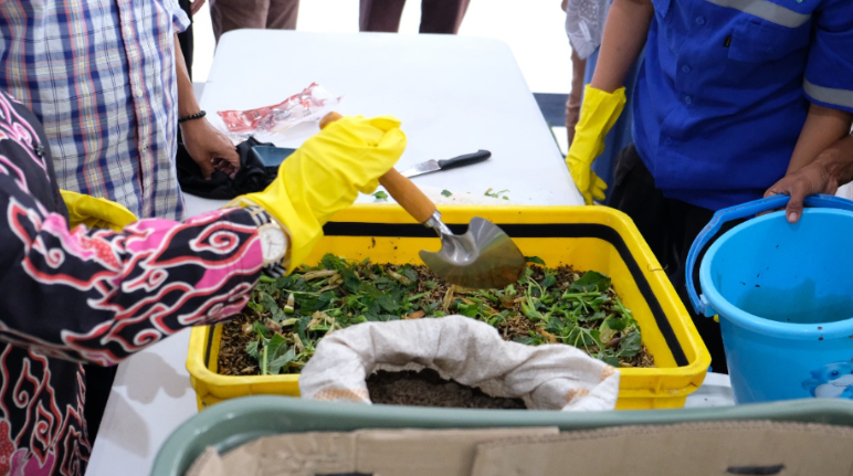 Universitas Padjadjaran Carries Out Campus Food Waste Tracking by ...
